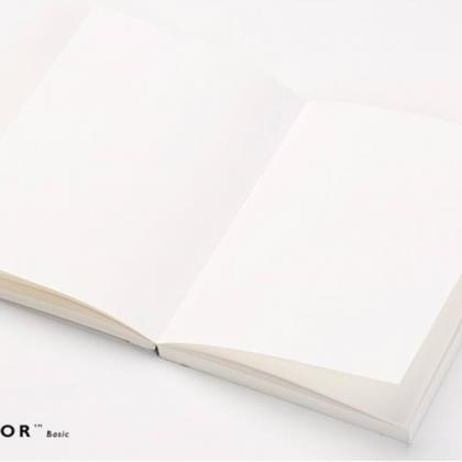 White Plain Notebook (lined/grid/blank) | Simple Traveler's Notebook ...